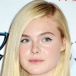 Elle Fanning – Age, Bio, Personal Life, Family & Stats | CelebsAges