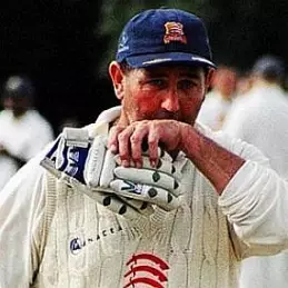 Graham Gooch – Age, Bio, Personal Life, Family & Stats | CelebsAges