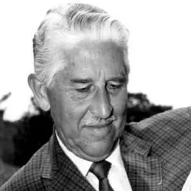 Marlin Perkins – Bio, Personal Life, Family & Cause Of Death | CelebsAges